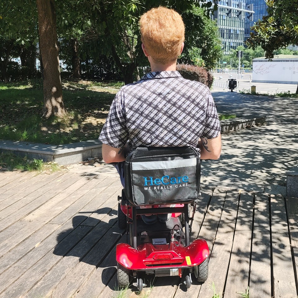 NEW HeCare Lightweight Folding Mobility Scooter SK211 Travel portable ...