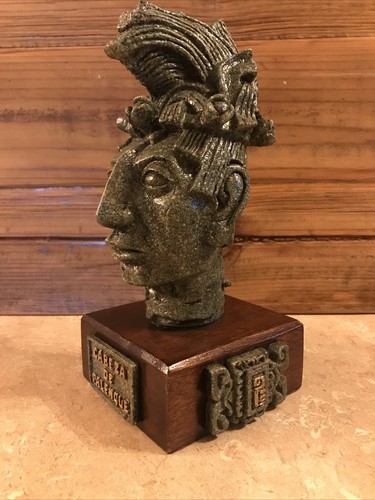 VINTAGE STATUE OF THE “CABEZA DE PALENQUE”MALACHITE STONE AND WOOD 1960 ...