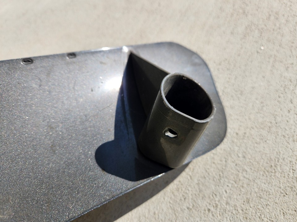 Peterbilt / Kenworth R33-1336 Fairing A Pillar Vane | eBay