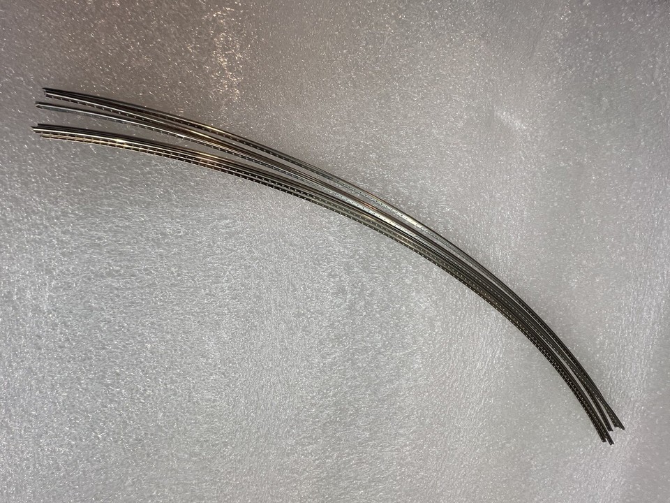 6 feet of Medium/Medium Premium Jescar Nickel-Silver Guitar Fret Wire ...