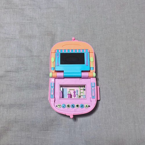 Pixel Chix Love 2 Shop Mall Boutique & Food Court 2005 Mattel ...