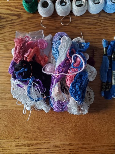 Large Lot of DMC Embroidery Floss, 250+ skeins/rolls. Mixed Colors ...