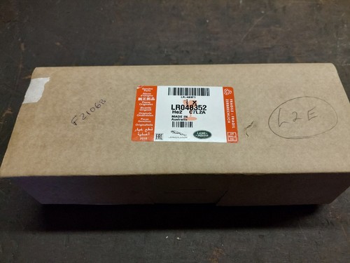 Genuine Jaguar Land Rover Left Side Mirror Indicator LR048352 | eBay