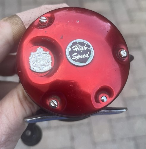 Abu Garcia 4600AL Vintage Baitcaster Reel Red Made In Sweden Nice ...