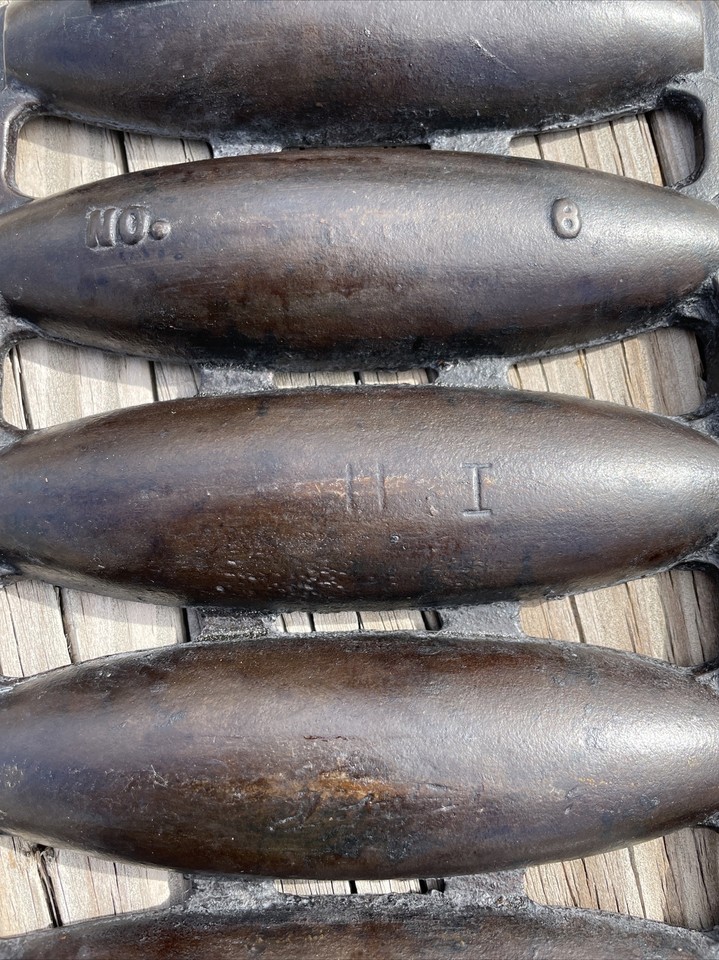 Griswold Cast Iron #6 Vienna Roll Gem Pan | eBay