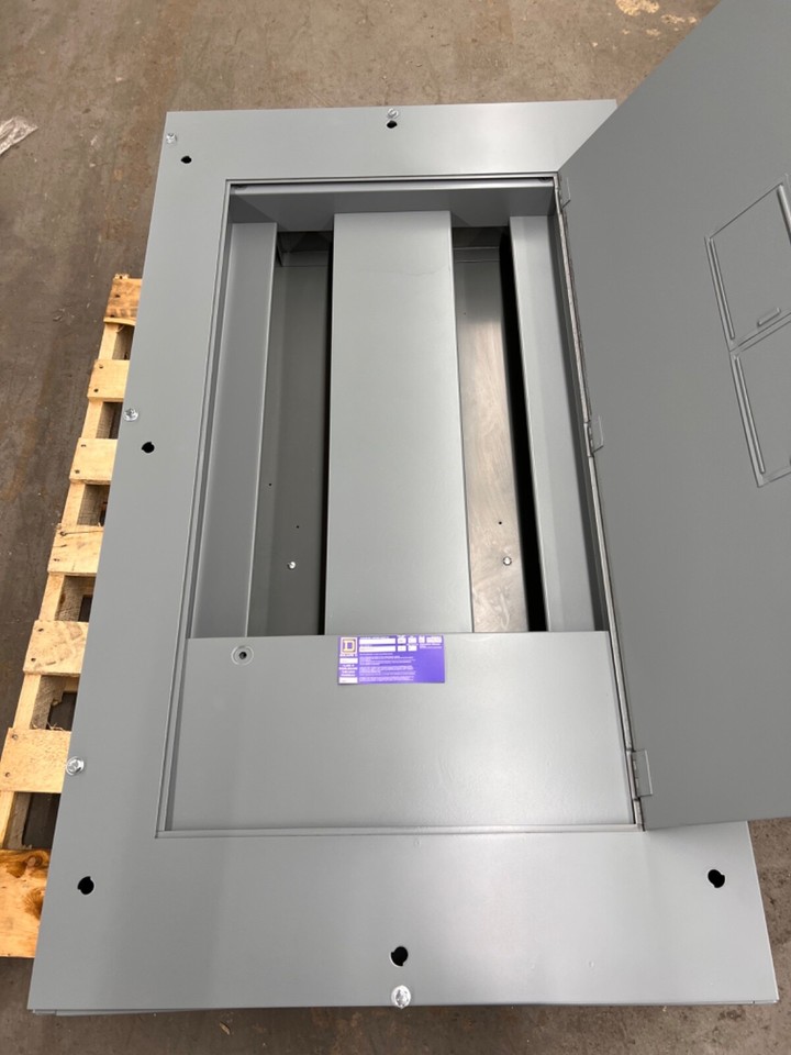 SQUARE D I-LINE PANEL 800A MLO 480/277v 120/208v 3PH 4W 600A 240v ...