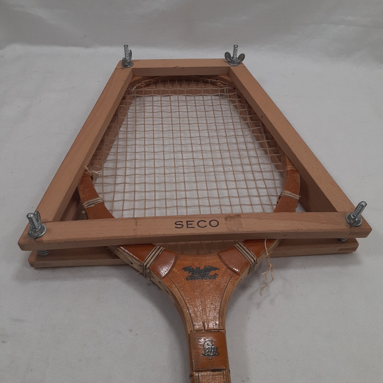 VINTAGE Harry C Lee & Co New York The Bat Wood Tennis Racquet and Wood ...