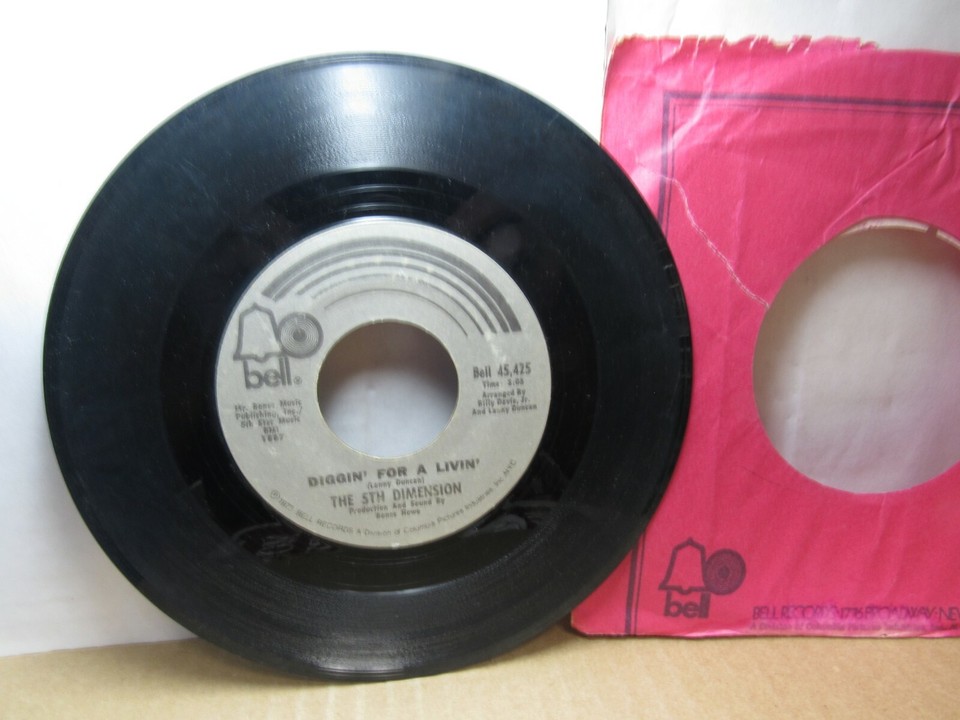 Old 45 RPM Record - Bell BELL 45,425 - 5th Dimension - Flashback ...