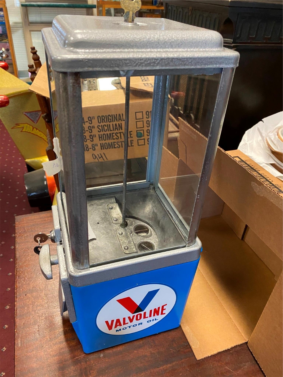 Vint Vending Bubble Gum Ball Machine Valvoline Petroliana Service ...