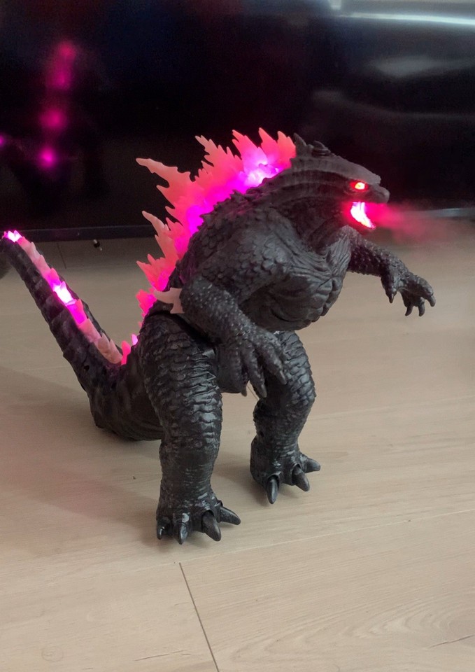 Jada Toys Godzilla x Kong The New Empire Remote Control Heat Ray Breath ...
