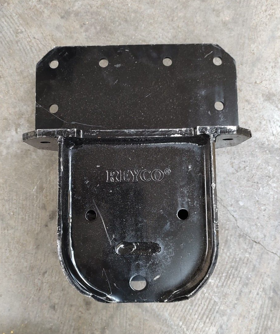 Reyco 0402-01 Leaf Spring Hanger LH Rear Left Side Flange Mount Model ...