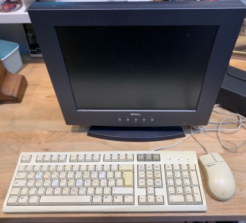 Rare 1996 Gateway 2000, P5-133 intel 150MHz Windows 98 Desktop computer ...