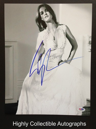 LILY JAMES SIGNED 11X14 PHOTO AUTOGRAPH PSA DNA COA AA68904 | eBay