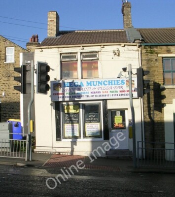 Photo 6x4 Mega Munchies - Lowtown Pudsey/SE2233 c2009 | eBay UK