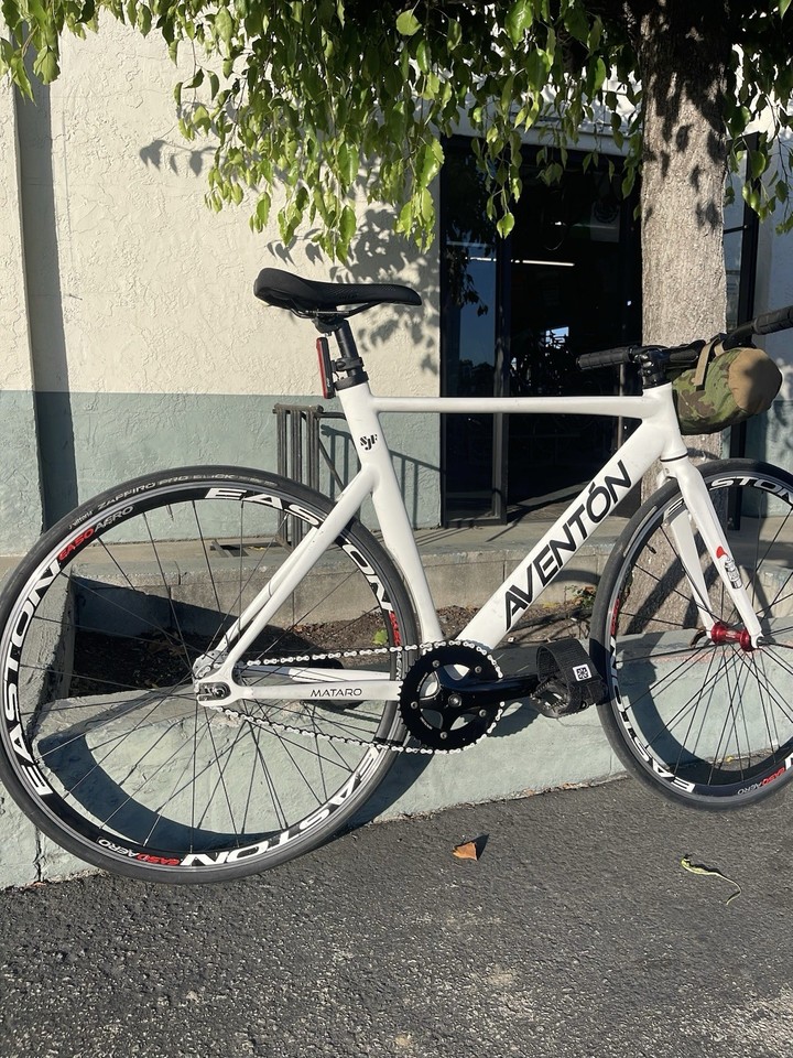 Aventon Mataro Track SingleSpeed/Fixie With DTswiss Rear Track Hub ...