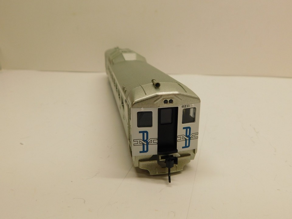 Proto 1000 Series HO Scale BUDD RDC Locomotive 23975 Boston & Maine ...