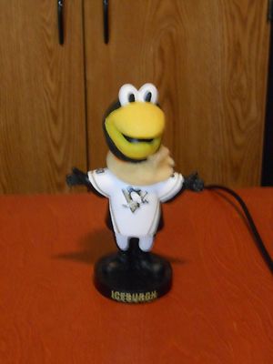 PITTSBURGH PENGUINS MASCOT "ICEBURGH" BOBBLEHEAD SGA | eBay