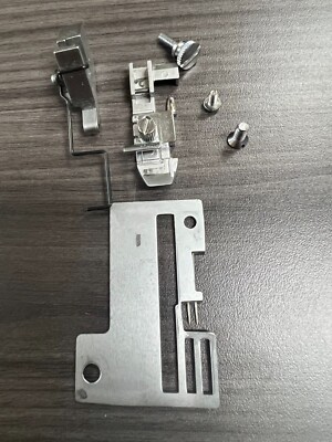 White 1600 needle plate and foot (7A) | eBay