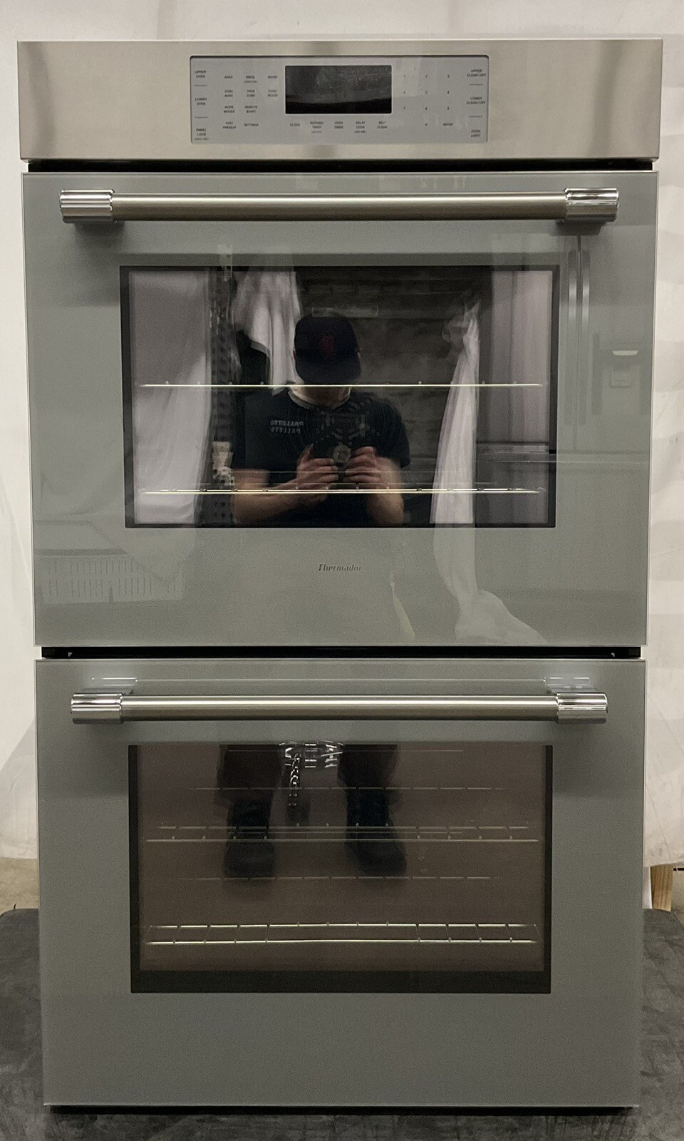 Thermador Masterpiece Series ME302YP 30" Double Convection Smart Wall Oven