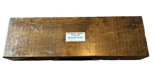 Farnsworth Munsell 100 Hue Color Test Kit in Wooden Case Gretag Macbeth ...
