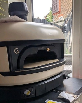 Gozney Dome S1 Gas Fuel Outdoor Pizza Oven + Neapolitan Arch and flue ...