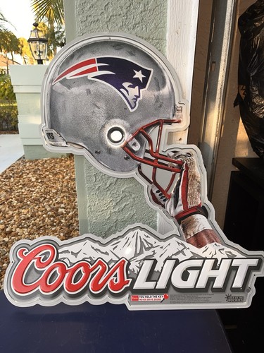 COORS LIGHT NFL FOOTBALL Beer Bar Embossed Metal Advertising Sign 2008 ...