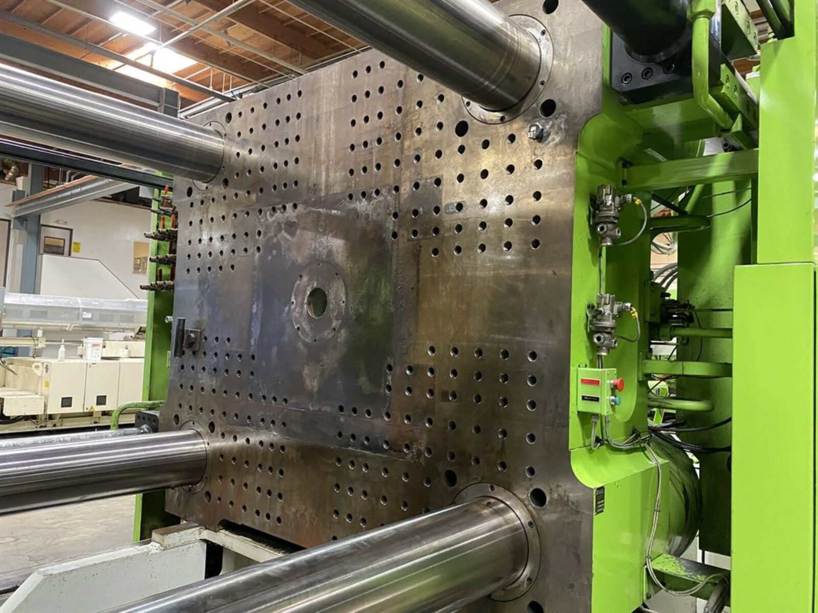 1999 1650 ton Engel Duo Injection Molding Machine, Model 16050/1650DU ...