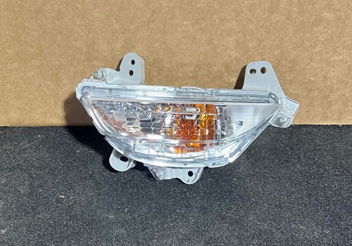 GENUINE BRAND NEW MAZDA 3 LAMP (R) B45A51350A | eBay Australia