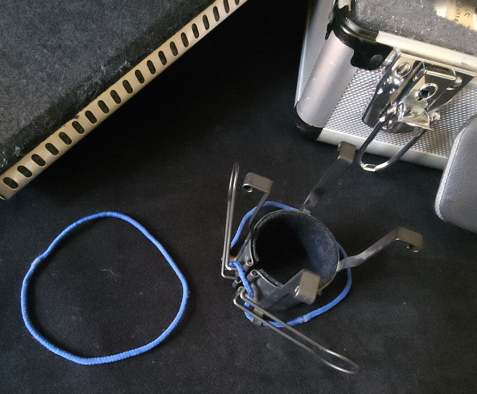 sE Electronics Reflexion Filter PRO Vocal Booth Sound Damper w/ Rode ...