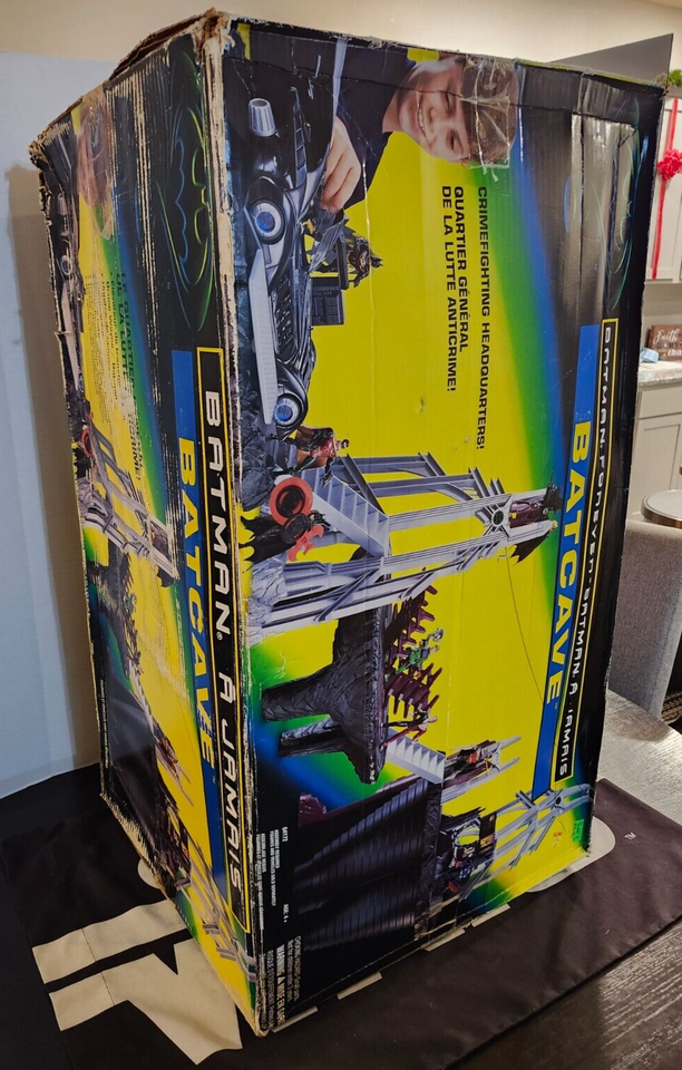 Batcave Playset 1995 BATMAN FOREVER Kenner MIB Sealed NEW TRI LOGO RARE ...