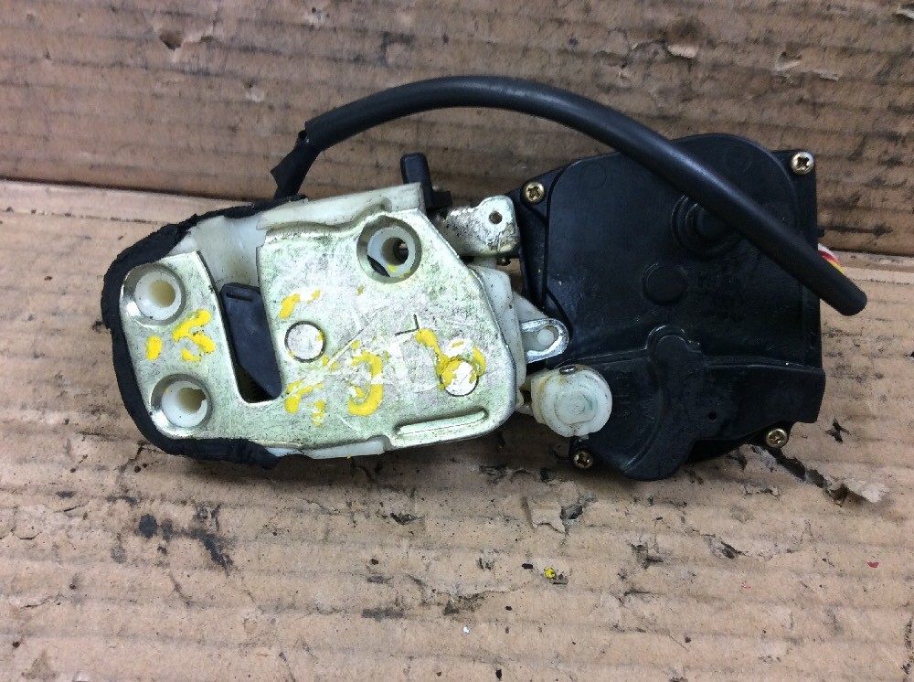 88 89 90 91 Civic 4DR Sedan LX Left Rear Door Latch Power Lock Used OEM ...