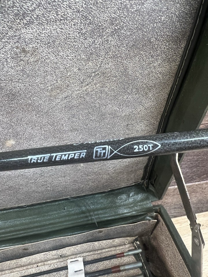 Vintage Estate Fresh Pair True Temper Fishing Rods 250T With Brief Case ...