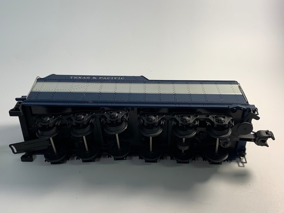 Lionel Texas & Pacific 907 ~ L-3 4-8-2 Steam Loco & Tender 6-18025 | eBay