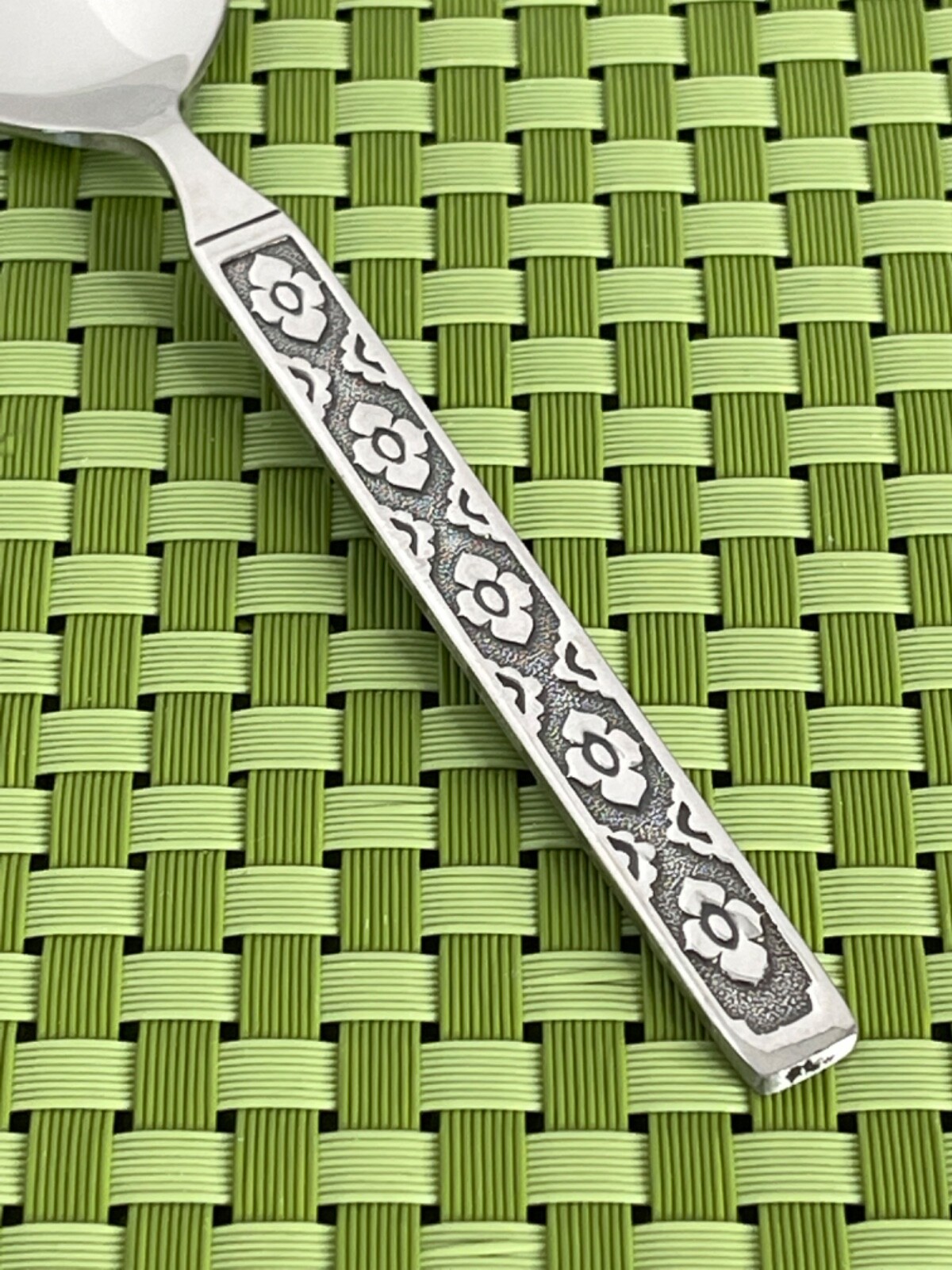 Reed & Barton TAJ MAHAL Stainless Teaspoon No Black Accent Glossy ...