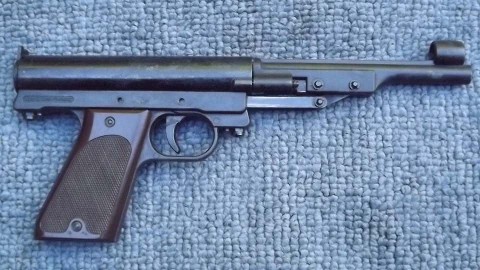 FB Record LP1 - 177 cal - Boxed and properly lubricated - Very rare gun ...