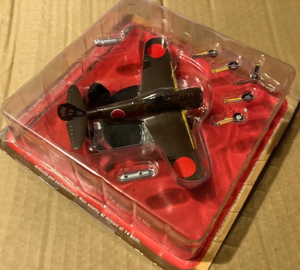 Die Cast Ki-43 Hayabusa W .W.II Aircraft Collection Fighter 1/72 ...