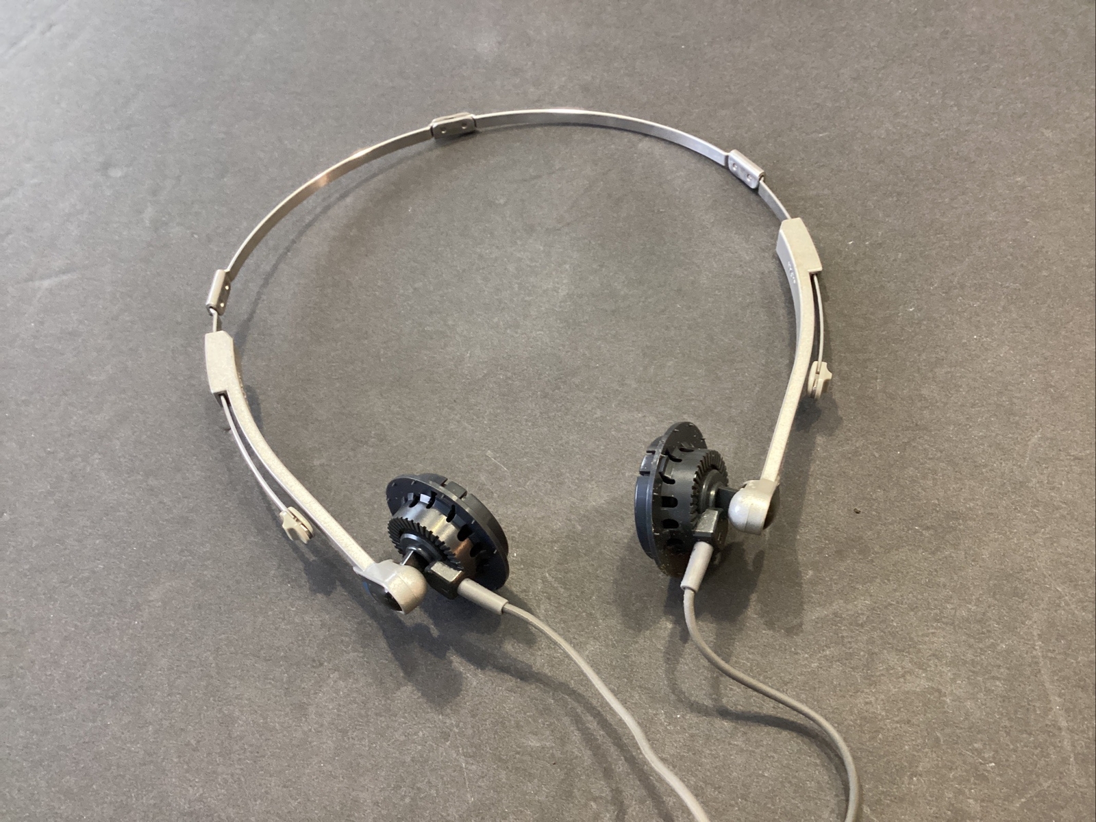 Vintage Toshiba HR-MV1 Folding Headphones for KT-VS1 Walkman Free Ship ...