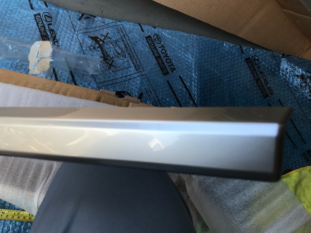 Genuine OEM Land Rover 13 - 15 Range Molding Right Rear Door Lower Side ...