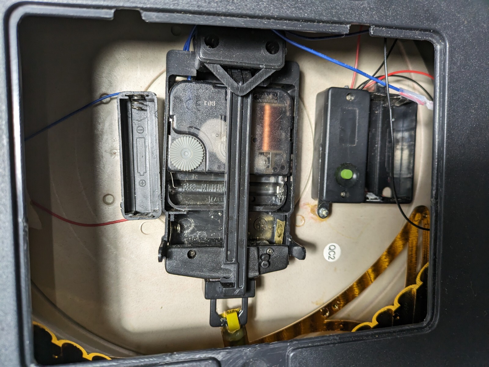 Read: RARE Vintage Aricays Romanza Musical Quartz Wall Clock Angels ...