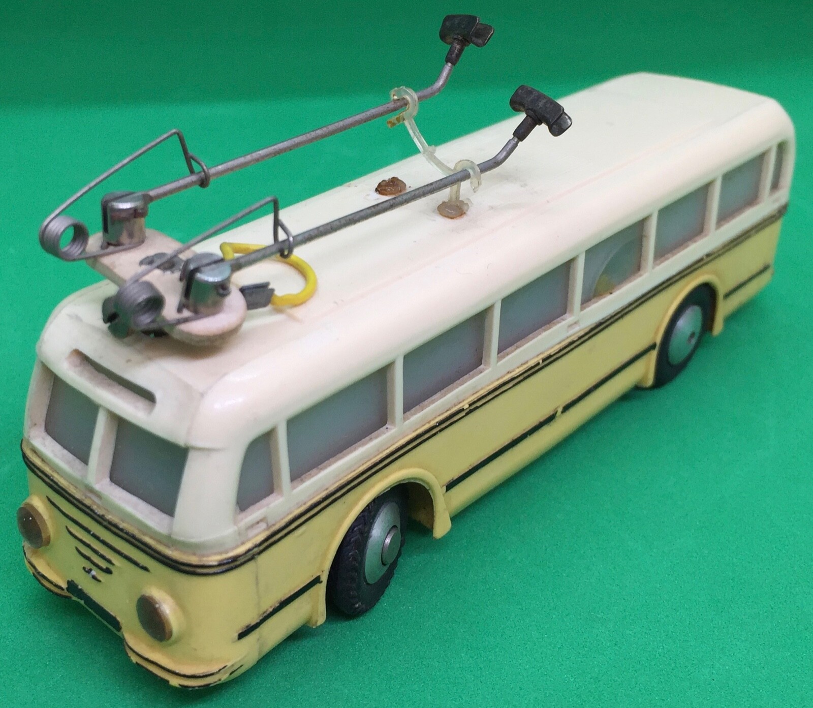 trolley bus HO jaune + remorque DGPM Eheim Brawa trailer moteur ...