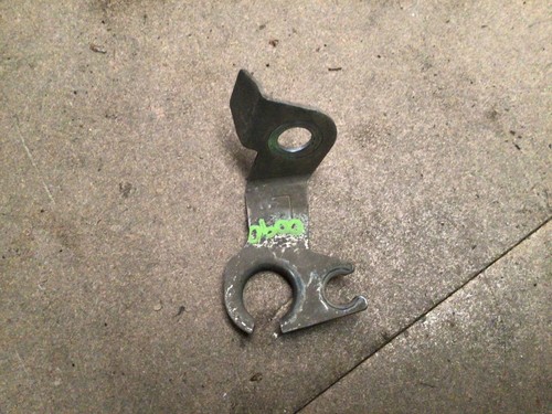 FG Ford Falcon XT XR G6 G6E standard front brake line bracket LHS left ...