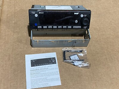 Aptiv Radio 28730946 12v JD DEA700 Series AM/FM Radio