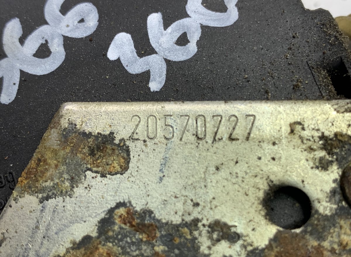 20588326 Door lock, with central locking motor, Right VOLVO FH, FM ...