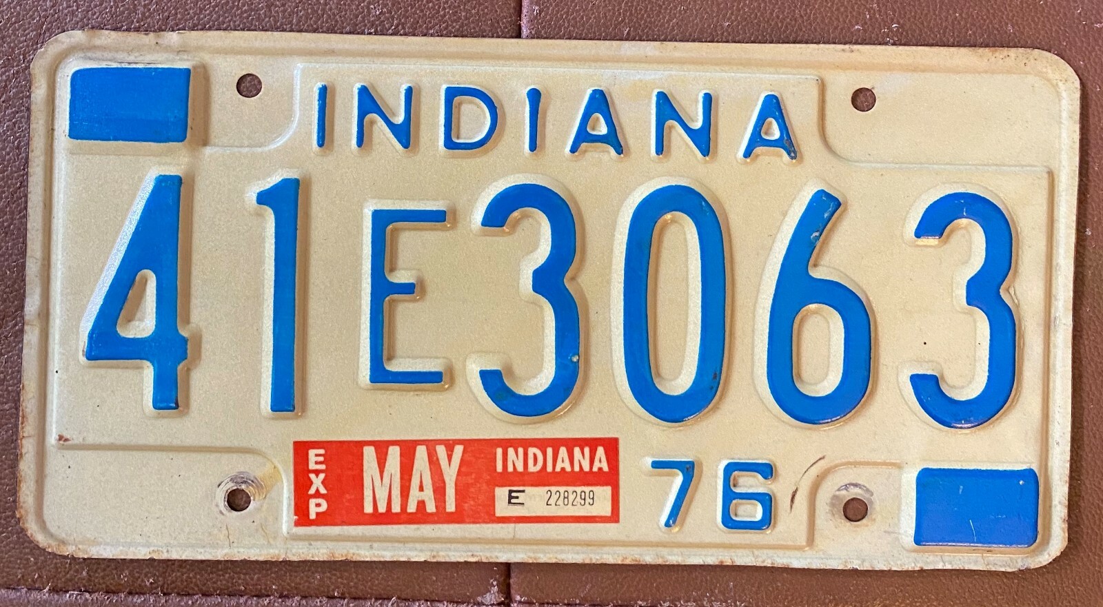 Indiana 1976 JOHNSON COUNTY License Plate NICE QUALITY # 41E3063 | eBay