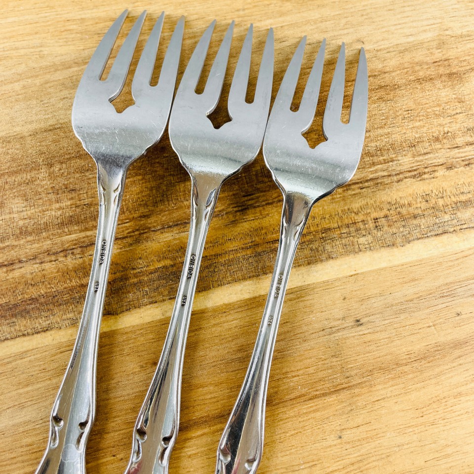 Oneida ARBOR ROSE TRUE ROSE 3 Salad Forks Stainless Steel Flatware Fork ...
