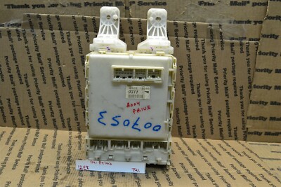 2004 Toyota Prius Fuse Box Junction Oem Module 312110048 741-12e8 | eBay