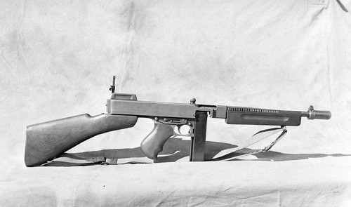 WW2 Photo WWII US M1928 Thompson Submachine Gun World War Two Weapon ...