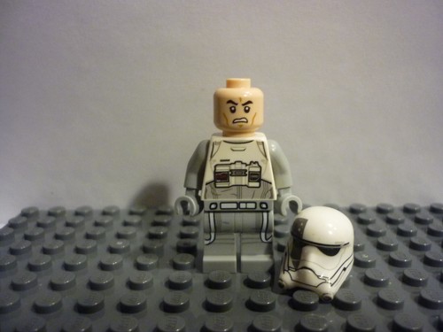 LEGO ® - Star Wars ™ - Set 75189 - Figurine First Order Walker Driver ...