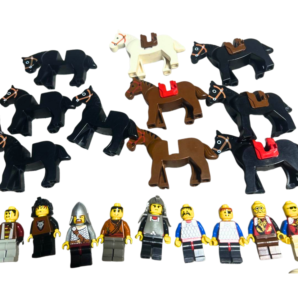 LEGO Ninja & Ninjago Samurai Knights Lot 30 Minifigs 14 Horses Weapons ...