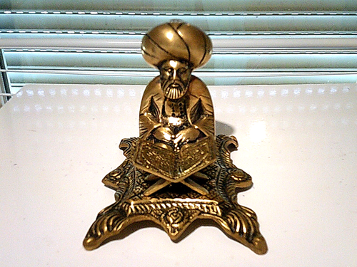Statuette orientale en laiton tapis de prière / sultan / soufi / fakir ...